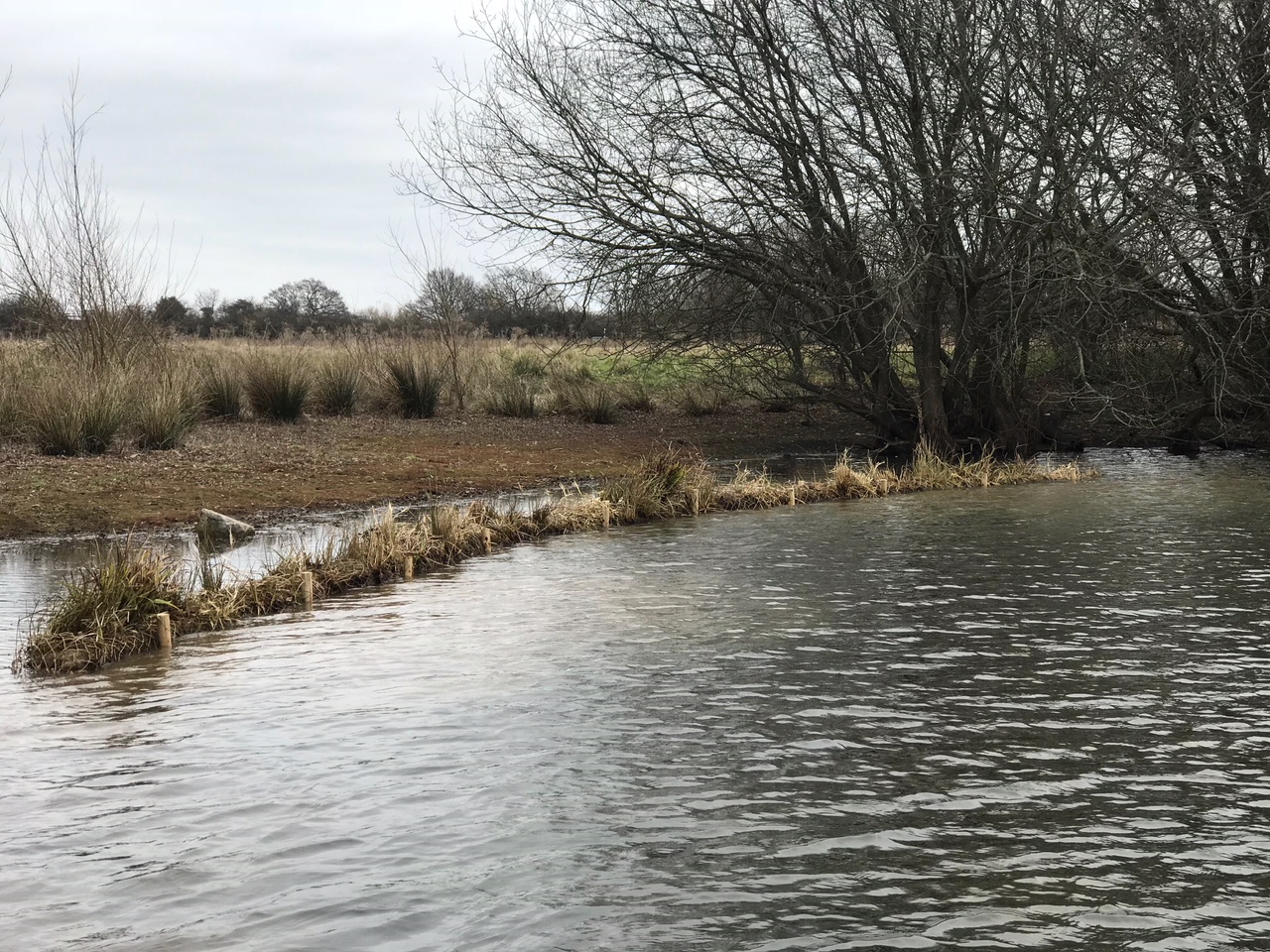 Coir rolls being installed at Bennetts – Dartford and District Angling ...
